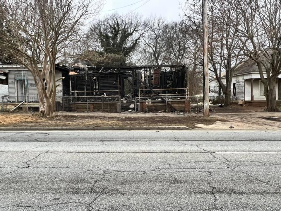 NEW PICTURES: Three houses catch on fire overnight in Columbus – CNAW 2 ...