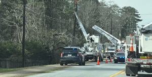 Lineman electrocuted while working on power lines in Columbus dies ...
