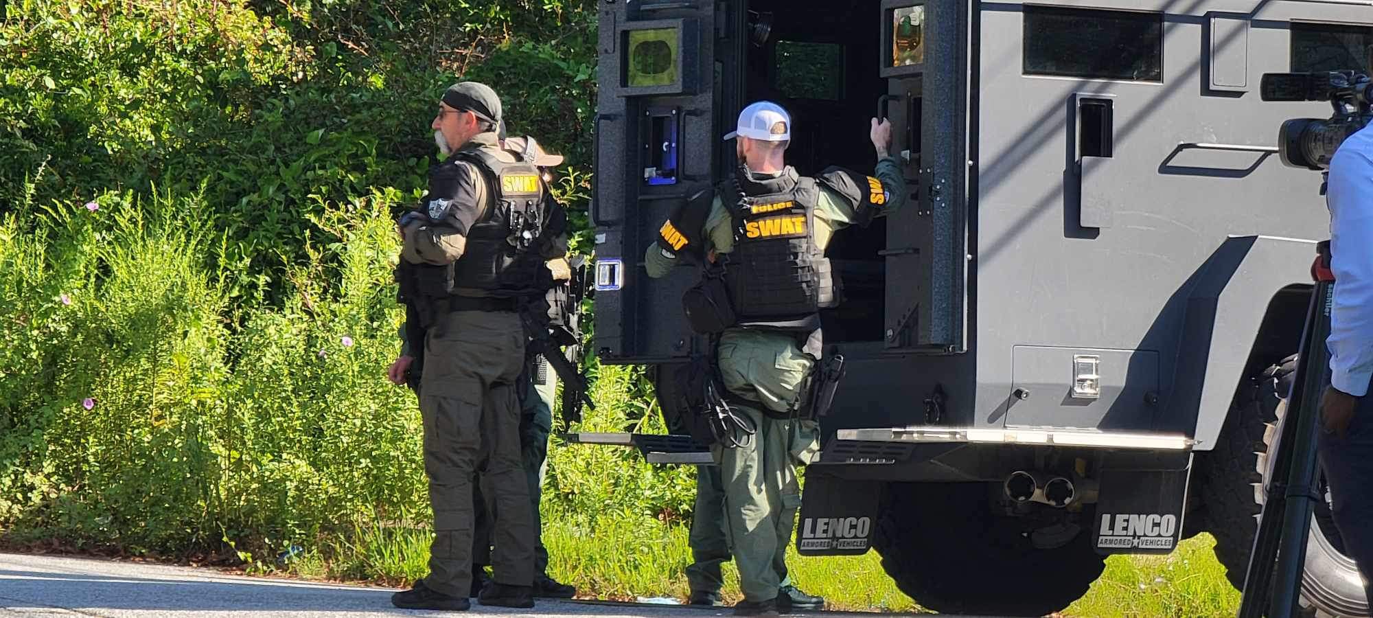 SWAT team, detectives called out to scene on Morris Road in Columbus ...