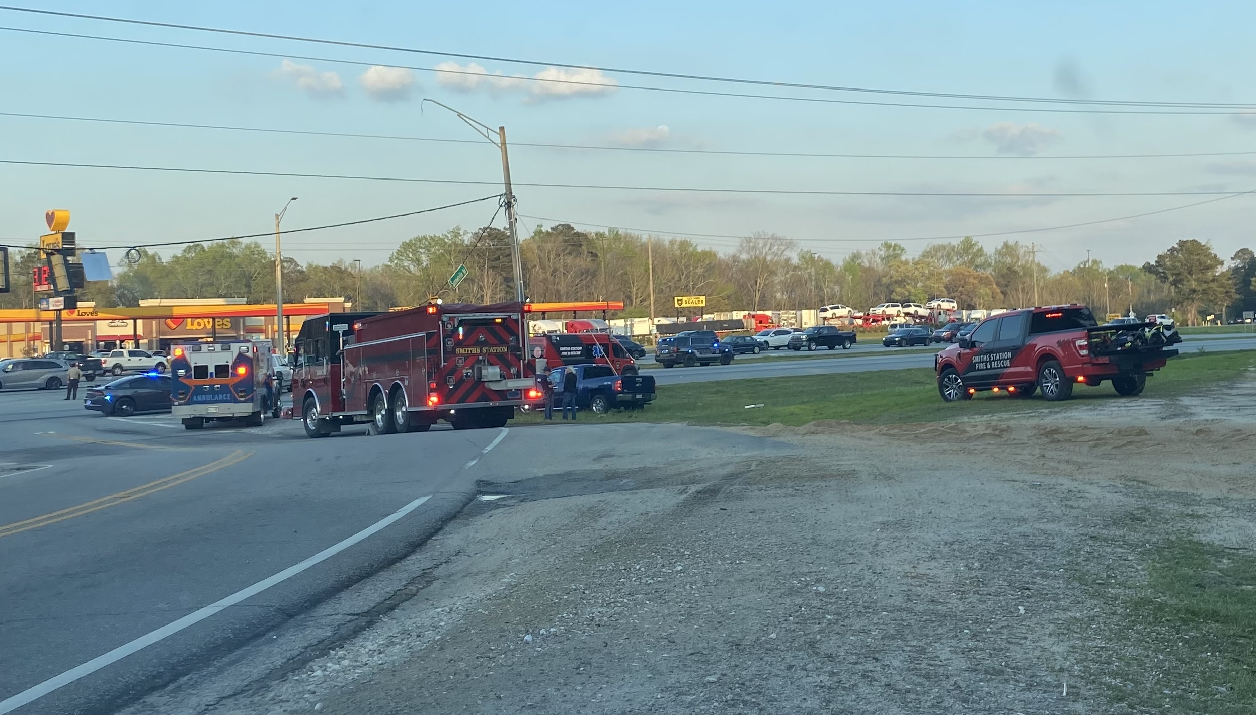 Officials on scene of crash on Hwy. 280 at Lee Road 248 in Smiths ...