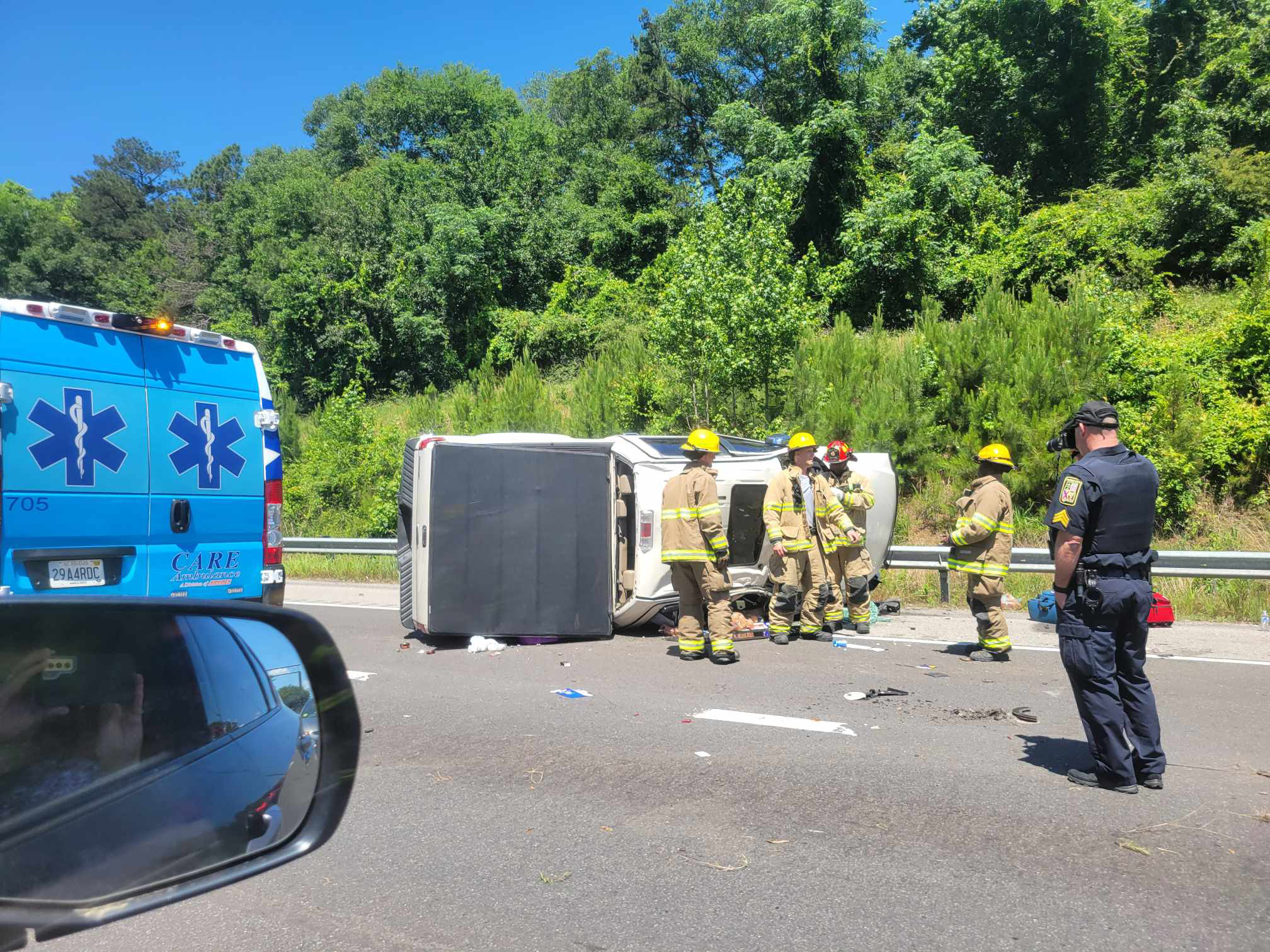 Overturned vehicle crash on JR Allen Parkway in Phenix City – CNAW 2 ...
