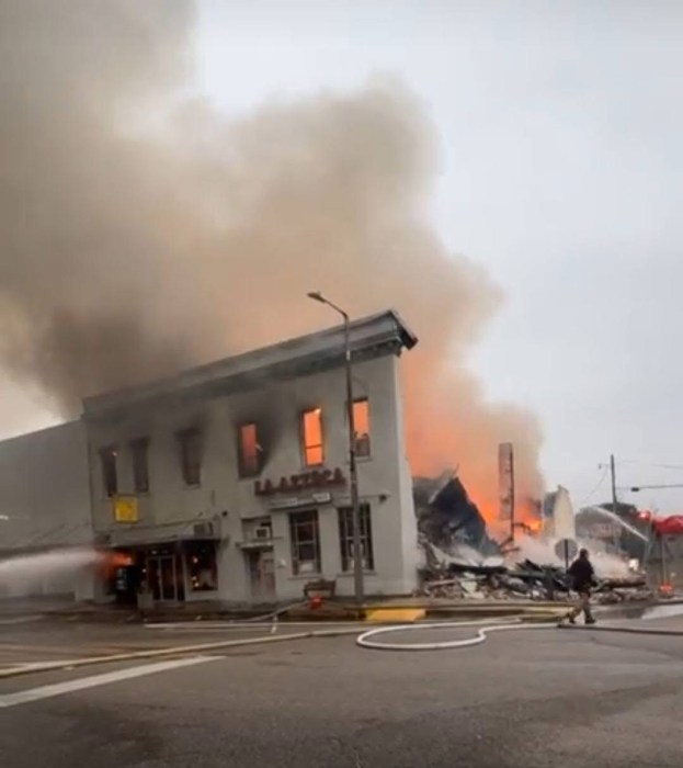 BREAKING: Businesses in downtown Union Springs catch on fire; building ...