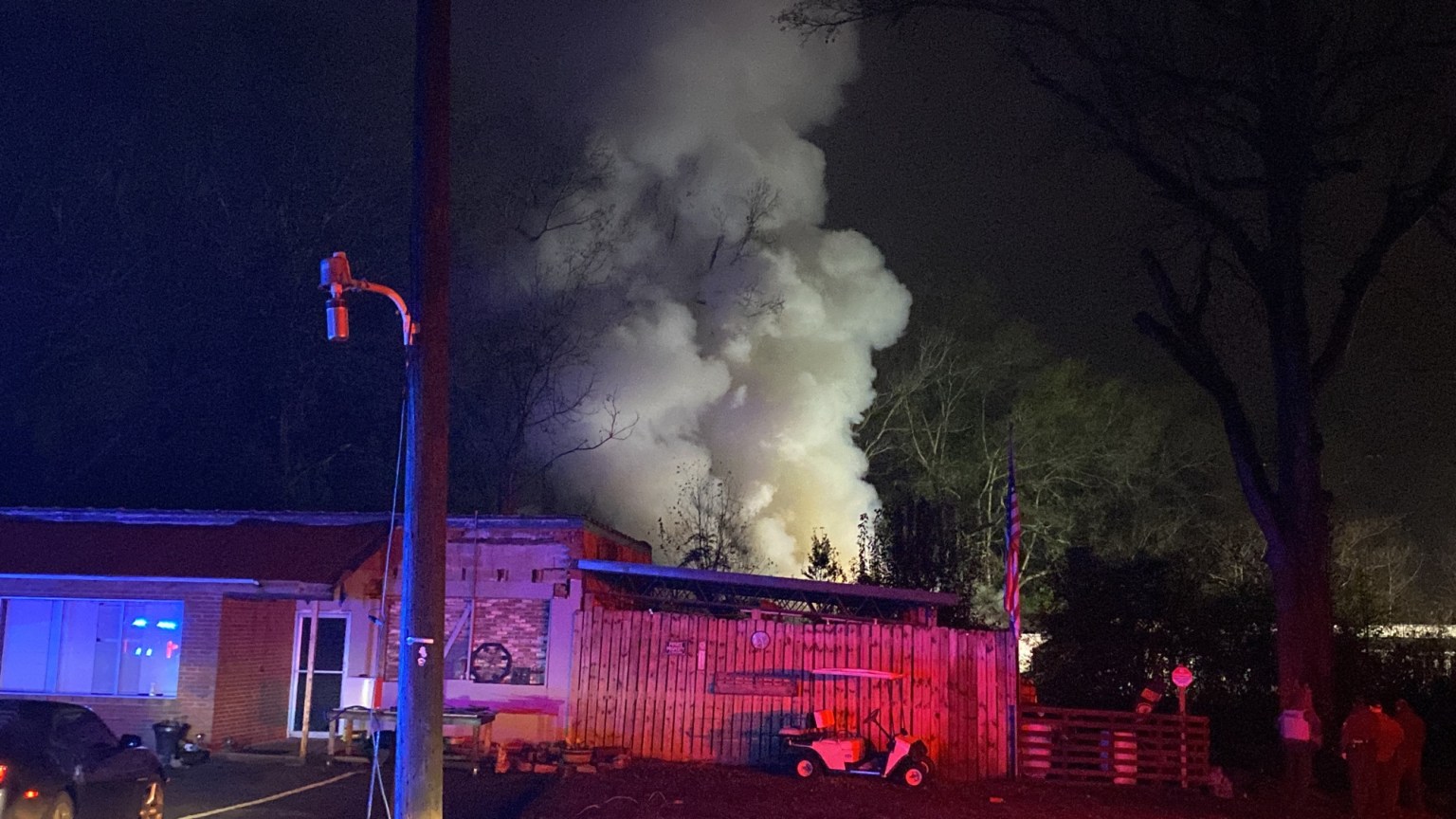 Smiths Station fire crews battle Saturday night motel fire – CNAW 2 ...